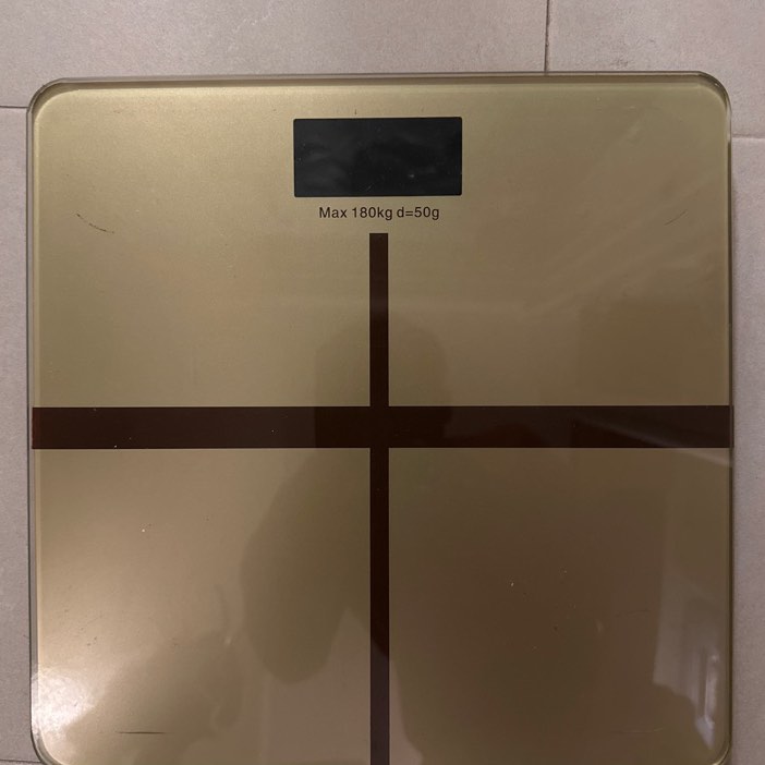 Ikea weighing scale, Health & Nutrition, Health Monitors & Weighing ...