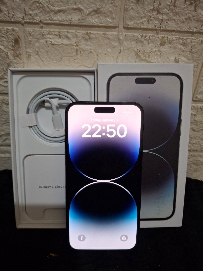 black boxes on iphone screen