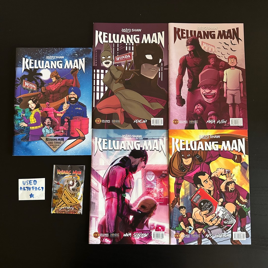 Kombo komik keluangman - Keluang Man, Hobbies & Toys, Books & Magazines, Comics & Manga on Carousell