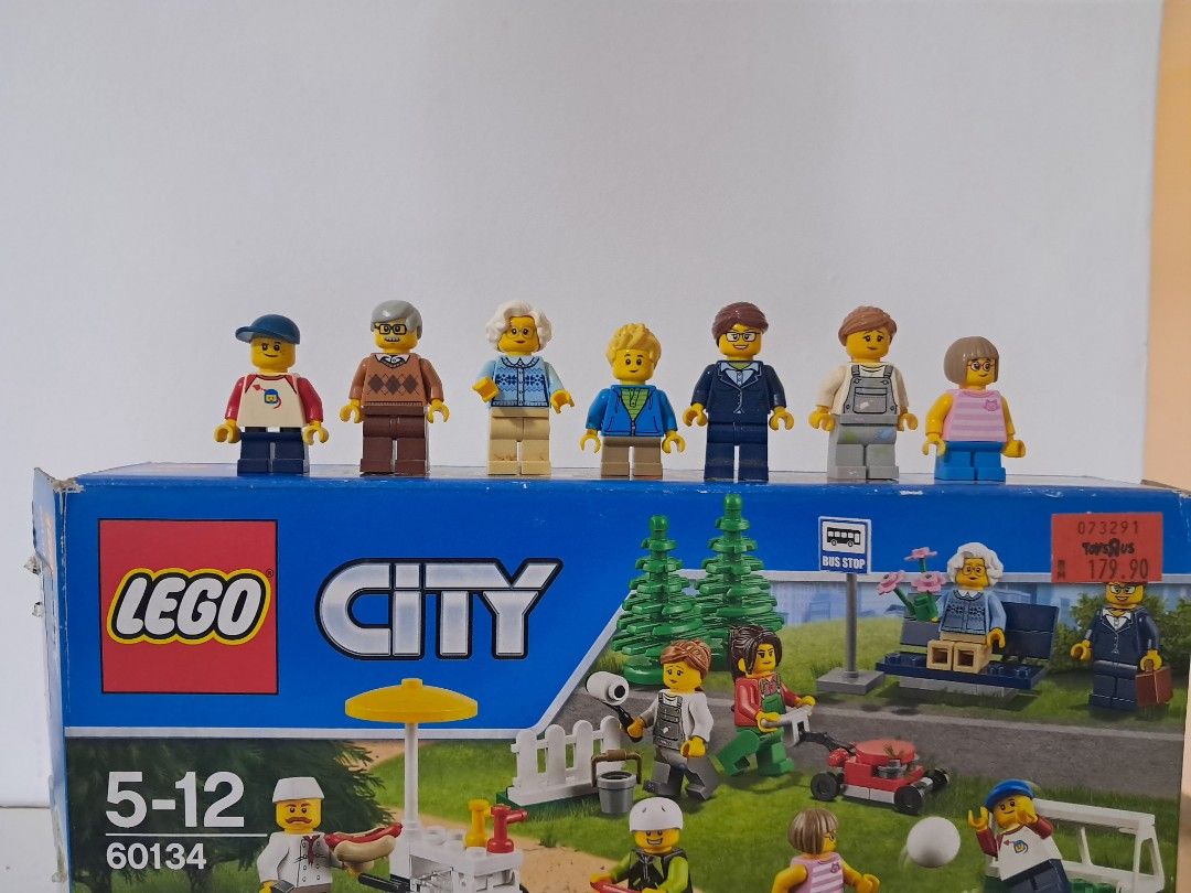 Lego City 60134 People Pack -Fun in the Park, Hobbies & Toys, Toys ...