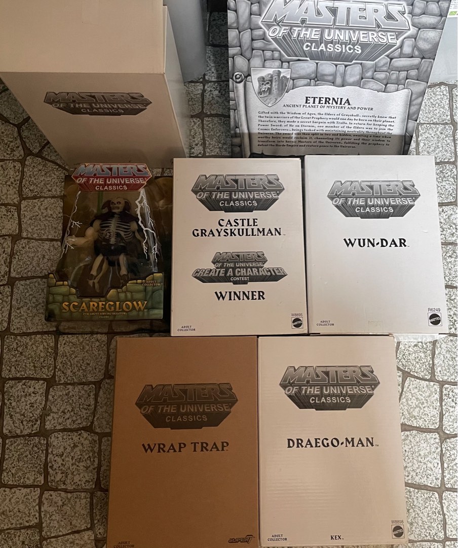 Mattel MOTU Classics He-Man Skeletor Scareglow Castle Grayskullman ...