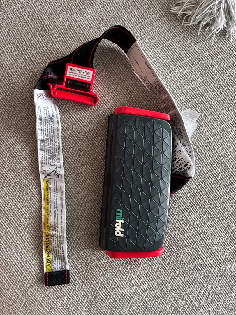 Mifold Comfort grab-and-go booster car seat, Babies & Kids, Going Out ...