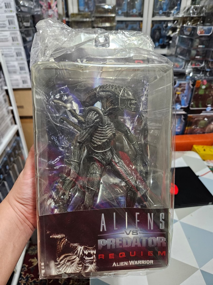 Neca Alien vs Predator Requiem AVP Warrior Alien, Hobbies & Toys, Toys ...