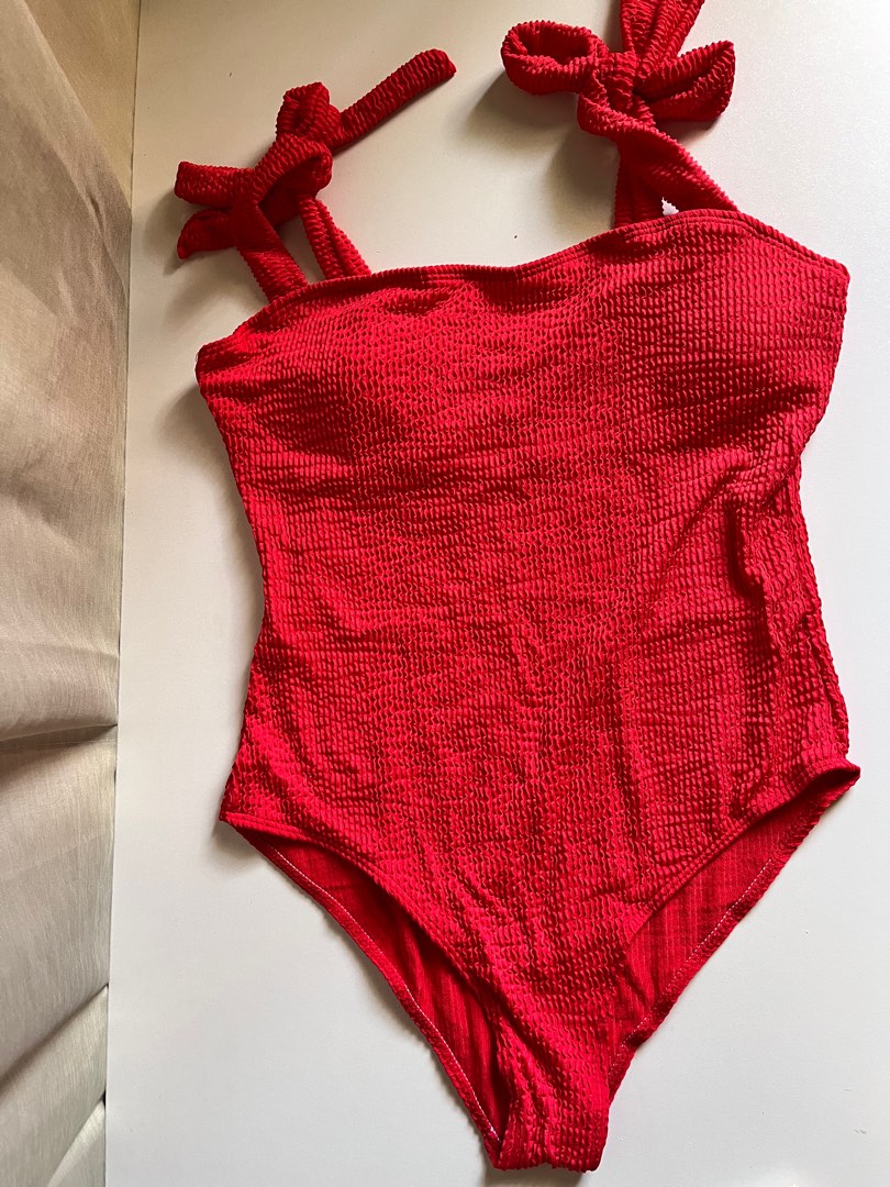 Red One Piece Swimwear, Women's Fashion, Swimwear, Bikinis & Swimsuits ...