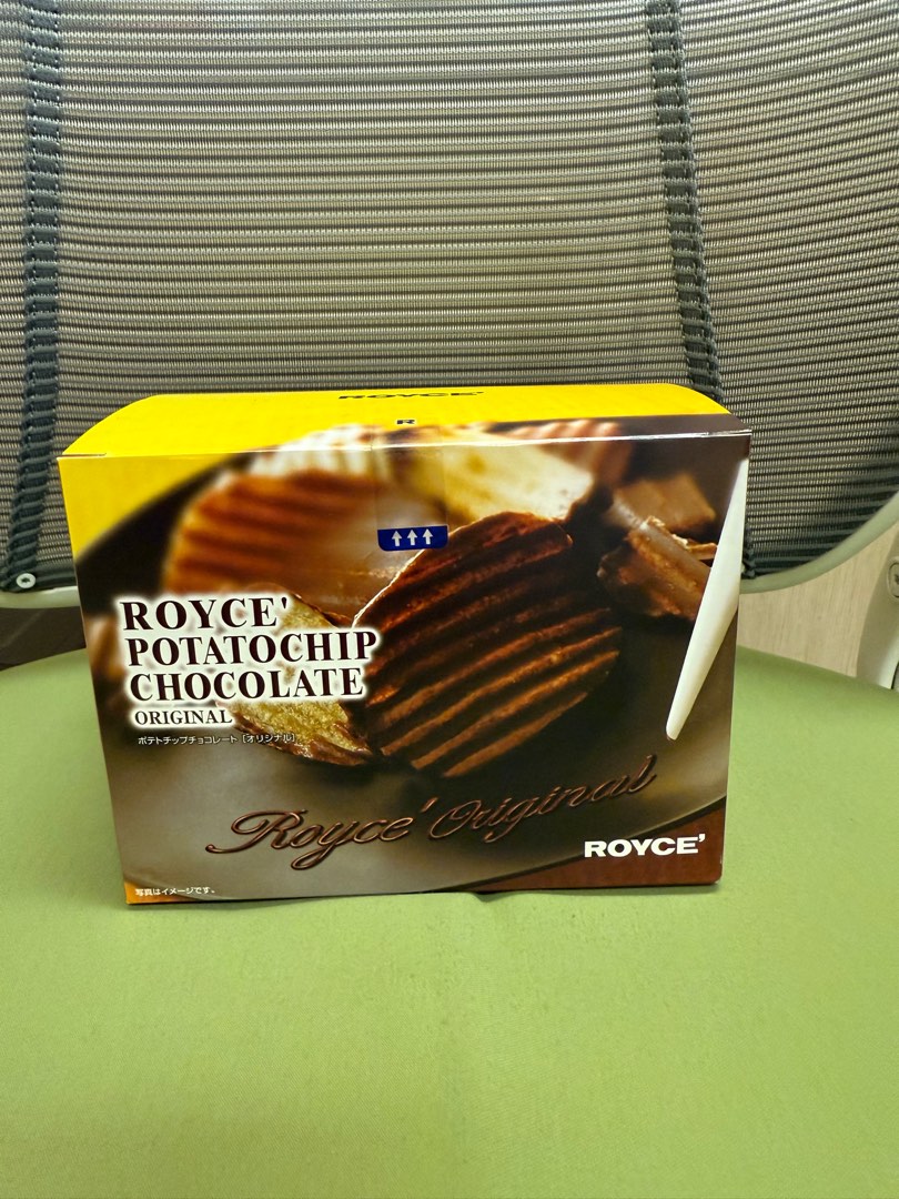 Royce Chocolate Chips Original, 嘢食 & 嘢飲, 包裝食物&即食食物 - Carousell