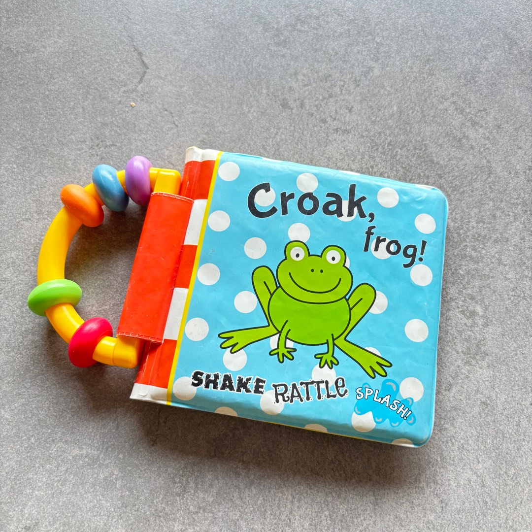 Soft Book Buku Anak Bayi Baby Blue Bubble Books Frog, Buku & Alat Tulis ...