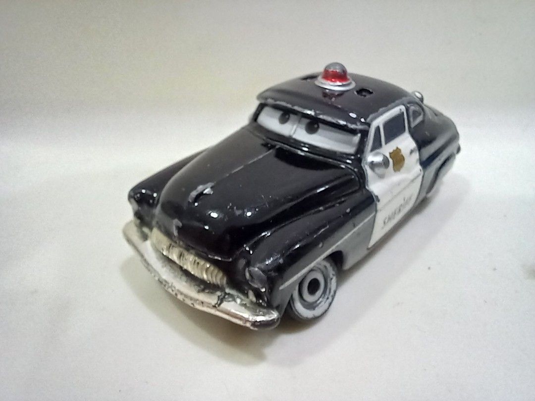 Tomica Disney Pixar Cars C09 Sheriff (Standard Type) Diecast Car ...
