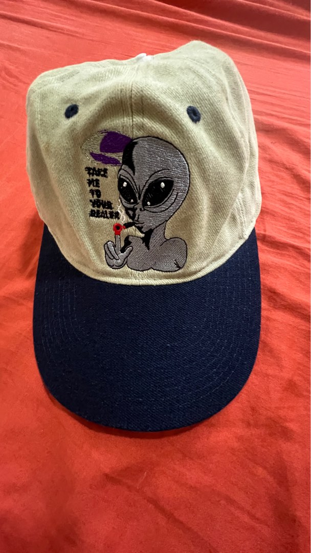 Vintage Alien Cap, Men's Fashion, Watches & Accessories, Cap & Hats on ...