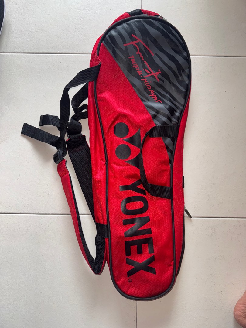 Yonex Taufik Hidayat Badminton Racket Bag, Sports Equipment, Sports ...