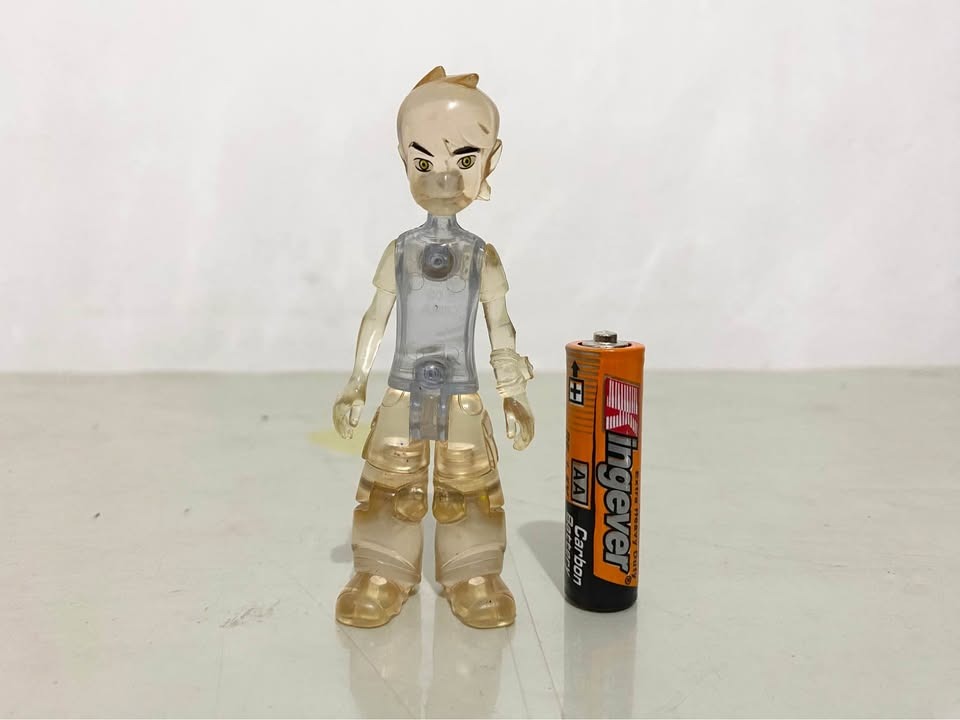 Ben 10 Translucent Invisible Ben Bandai, Hobbies & Toys, Toys & Games ...