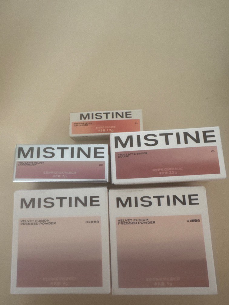 Mistine powder, blush, lip gloss, Beauty & Personal Care, Face, Makeup ...