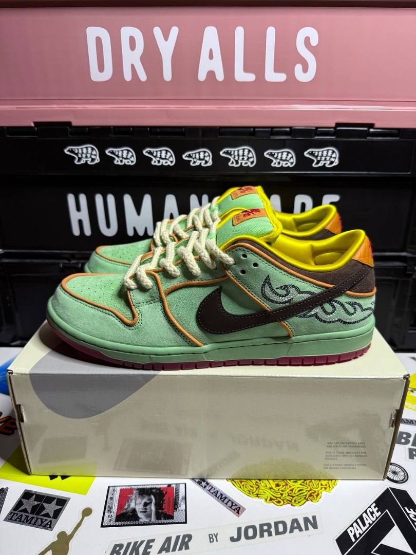 Nike SB Dunk Low Rodeo Tourmaline (2025), 他的時尚, 鞋類, 運動鞋、球鞋在旋轉拍賣