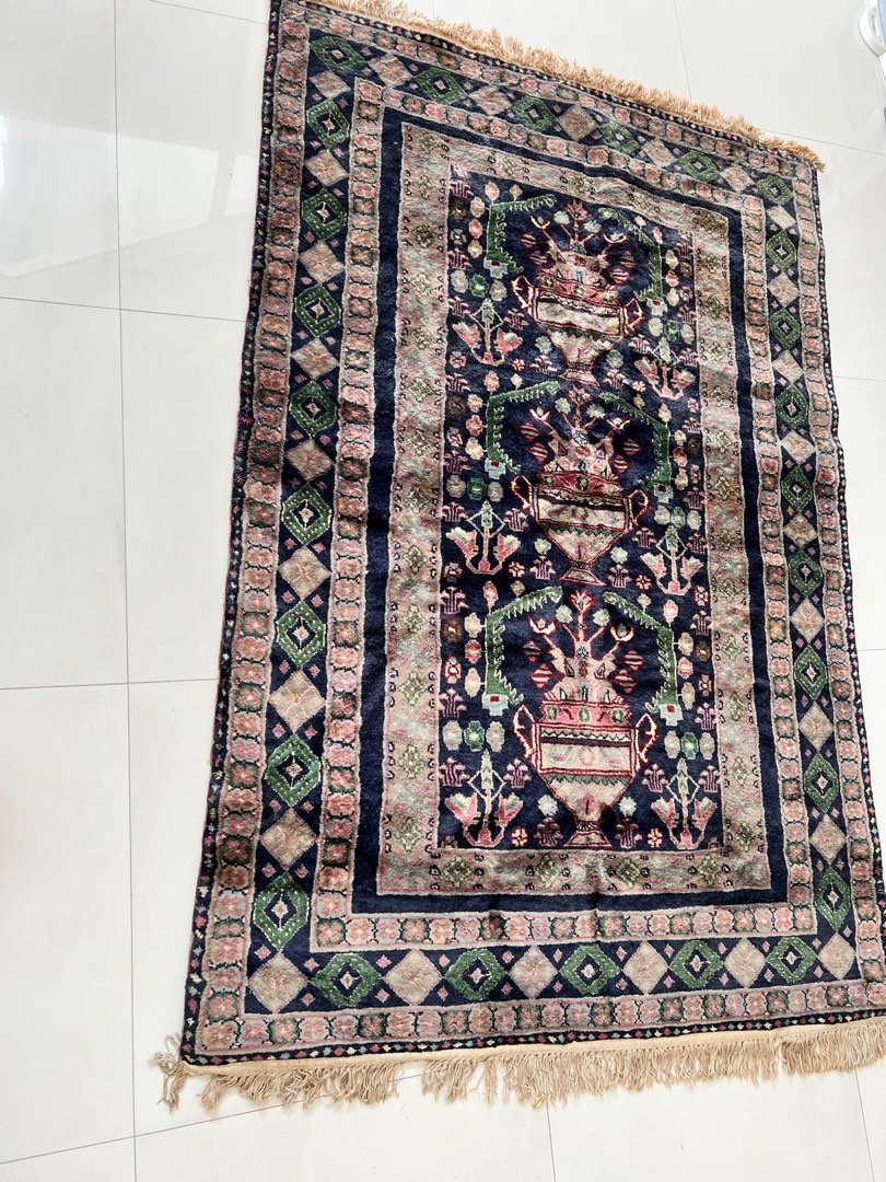 Pakistan Wool Carpet, Furniture & Home Living, Furniture, Other Home ...