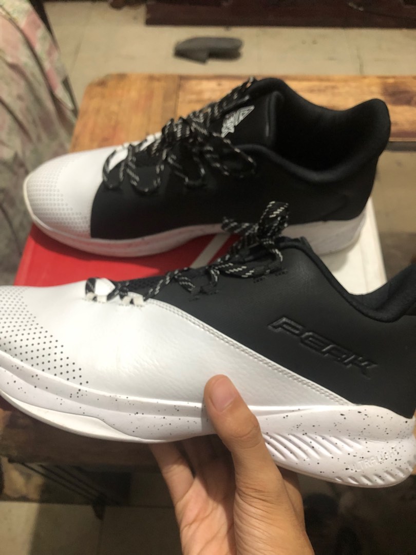 PEAK "Rising Star-Arrow", Men's Fashion, Footwear, Sneakers on Carousell