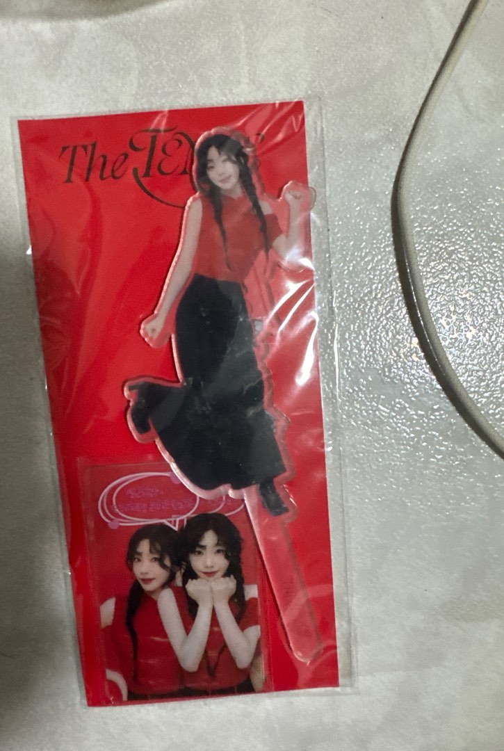 Taeyeon the tense official merchandise, Hobbies & Toys, Memorabilia ...