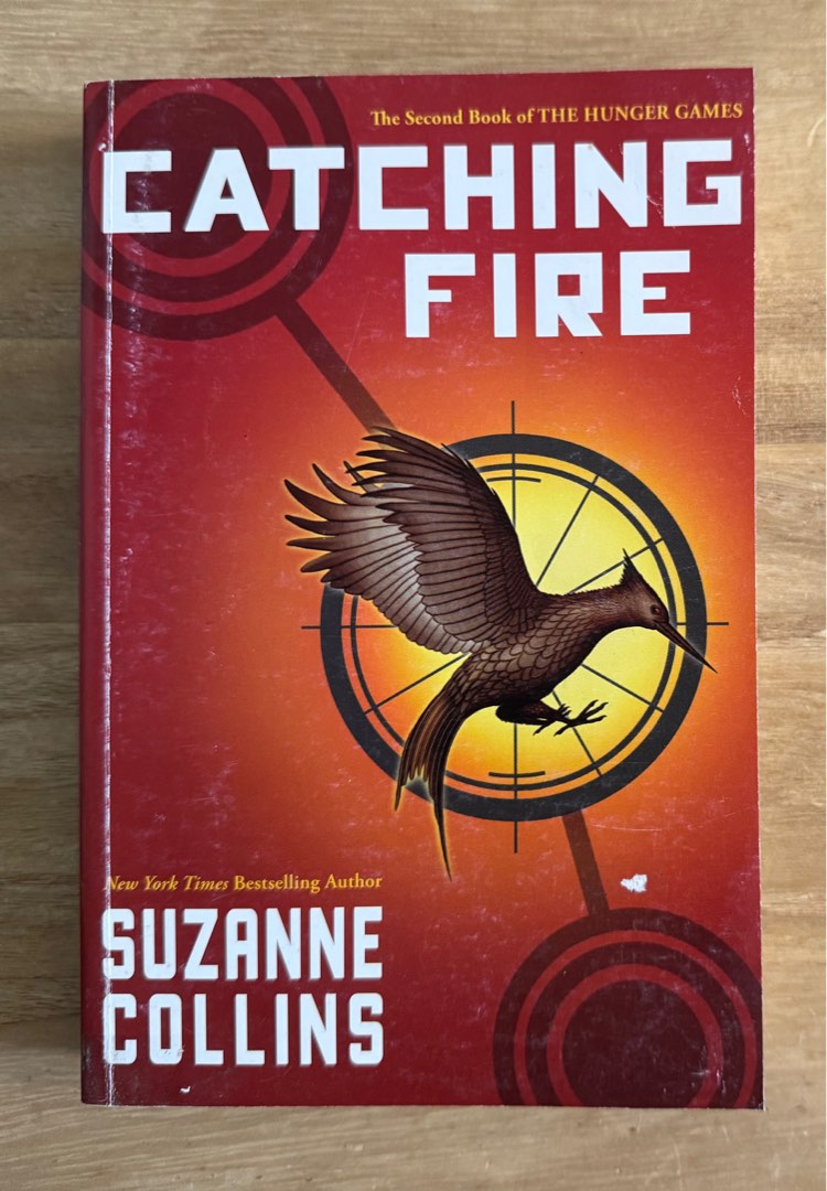The Hunger Games- Catching Fire - Suzanne Collins , Hobbies & Toys ...