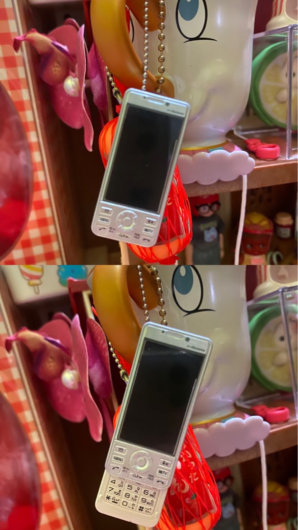 Trinkets Handphone gotochi gatcha RARE, Toys & Collectibles, Mainan di ...