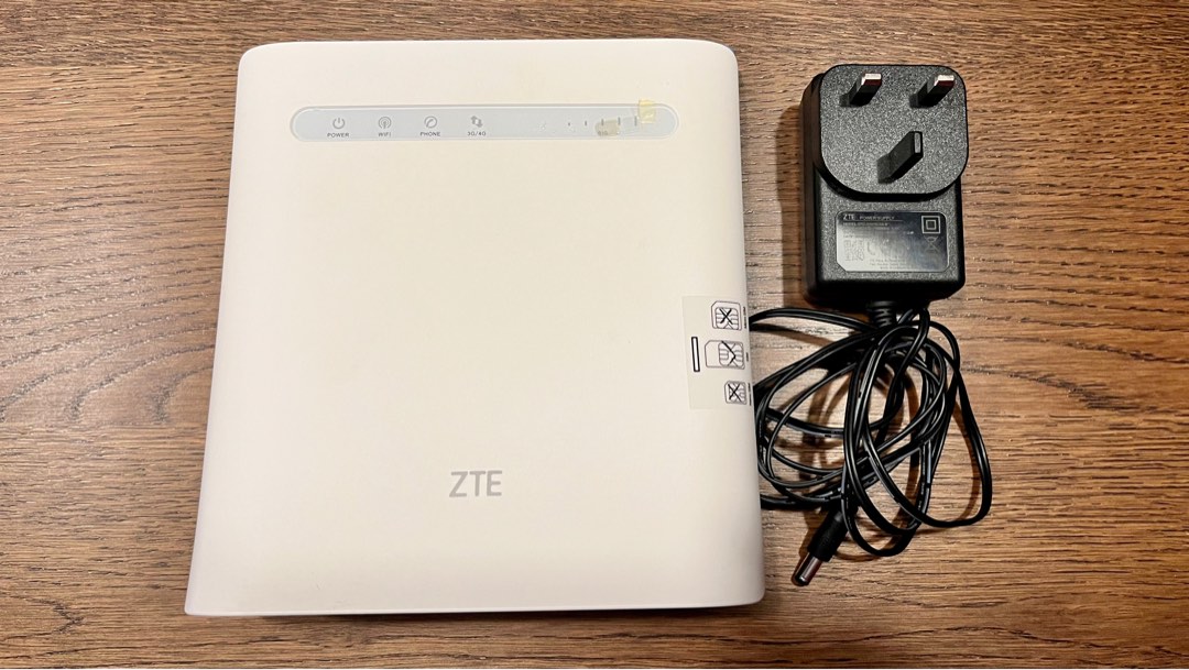 ZTE MF286C 4G router (Unifi Air), Computers & Tech, Parts & Accessories ...