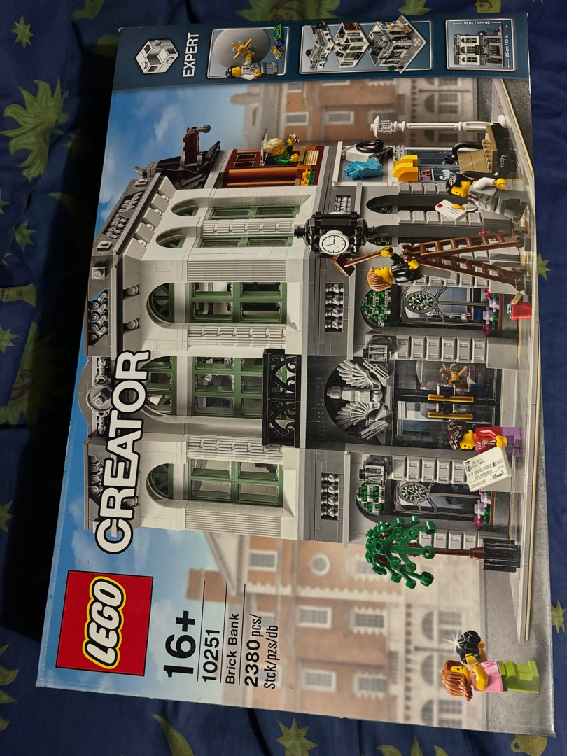 10251 Brick Bank Lego Creator Expert, Hobbies & Toys, Toys & Games on ...