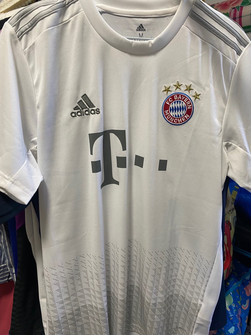 Adidas FC Bayern Munich Jersey, Men's Fashion, Activewear on Carousell