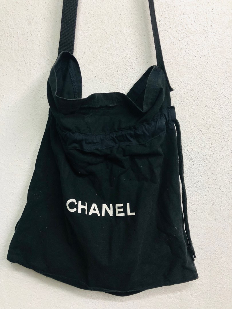 chanel sling bag, Women's Fashion, Bags & Wallets, Cross-body Bags on ...