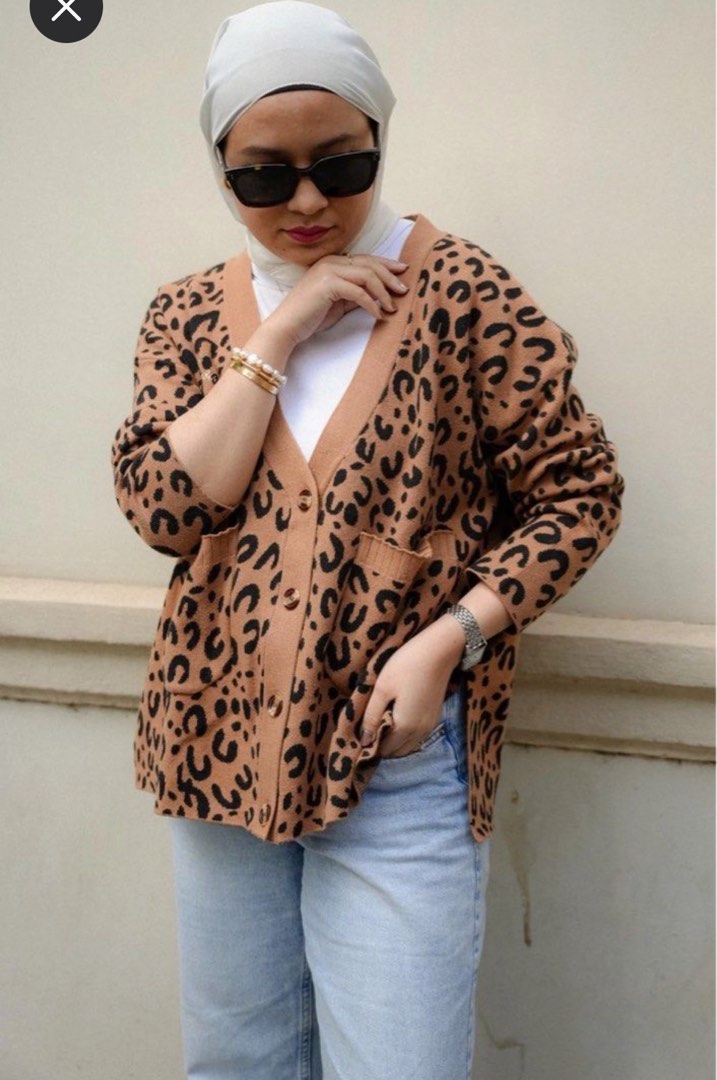 CLASSIC CARDI IN PURR by Petit Moi, Women's Fashion, Coats, Jackets and ...