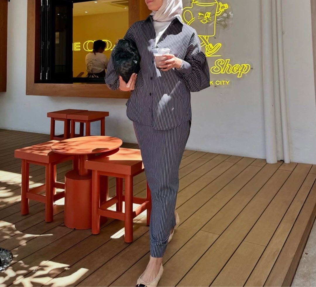 Dewi Diary Stripes Set (with skirt), Women's Fashion, Dresses & Sets ...