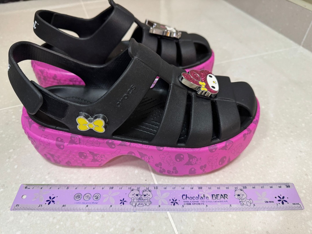 Fancy Crocs, Women's Fashion, Footwear, Flipflops and Slides on Carousell