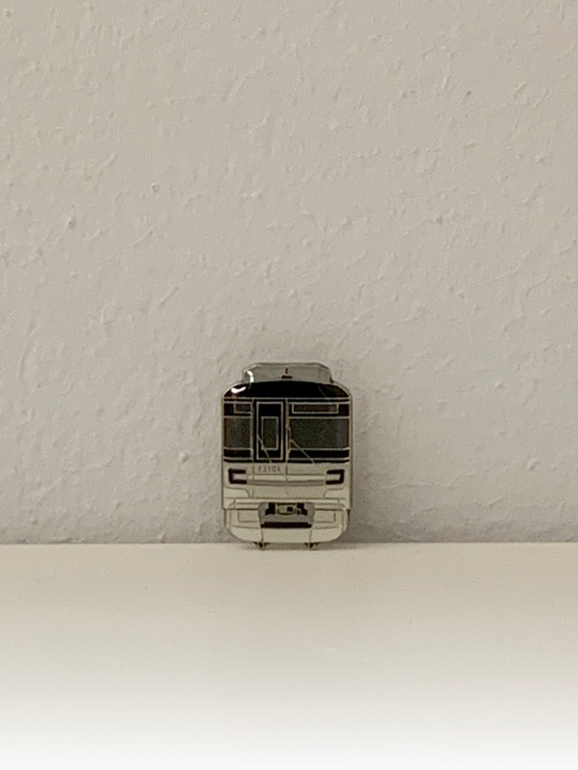 Gahapon / Toy Capsule Tokyo Metro Train Pin - Silver (from Japan ...