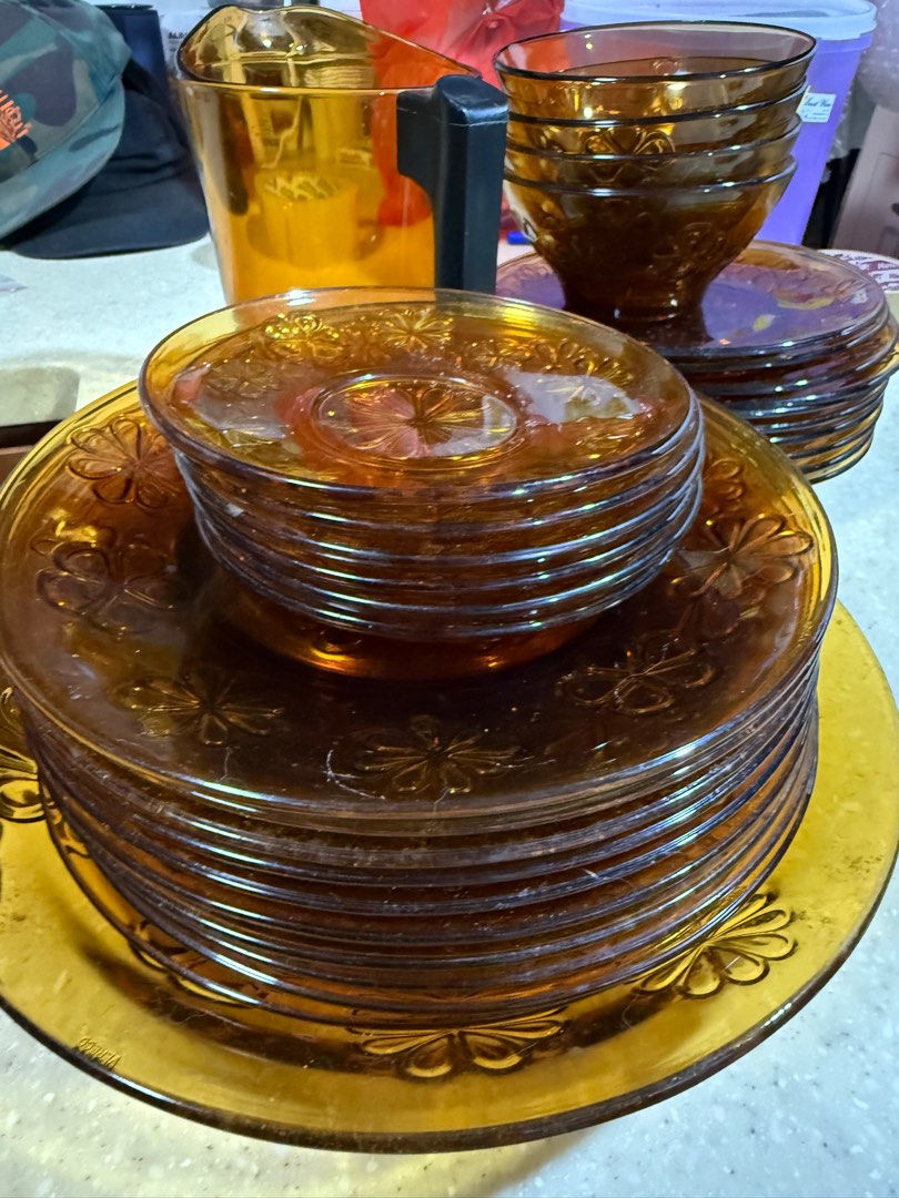 Glass Tableware - Brown glass plates, Furniture & Home Living ...