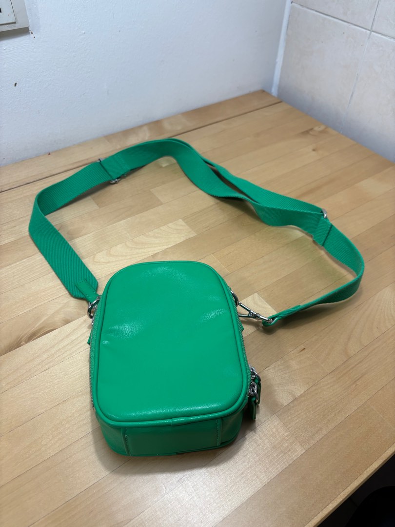 H&M bag, Women's Fashion, Bags & Wallets, Shoulder Bags on Carousell