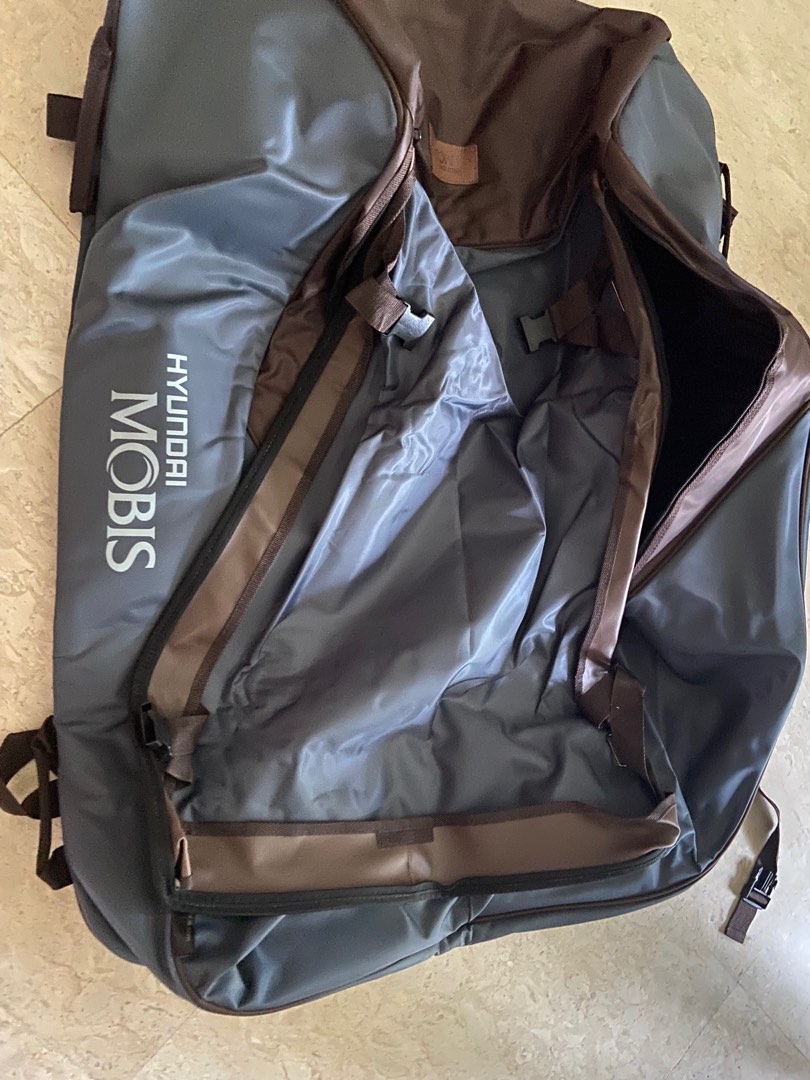 Hyundai Mobis roof top cargo bag, Car Accessories, Accessories on Carousell
