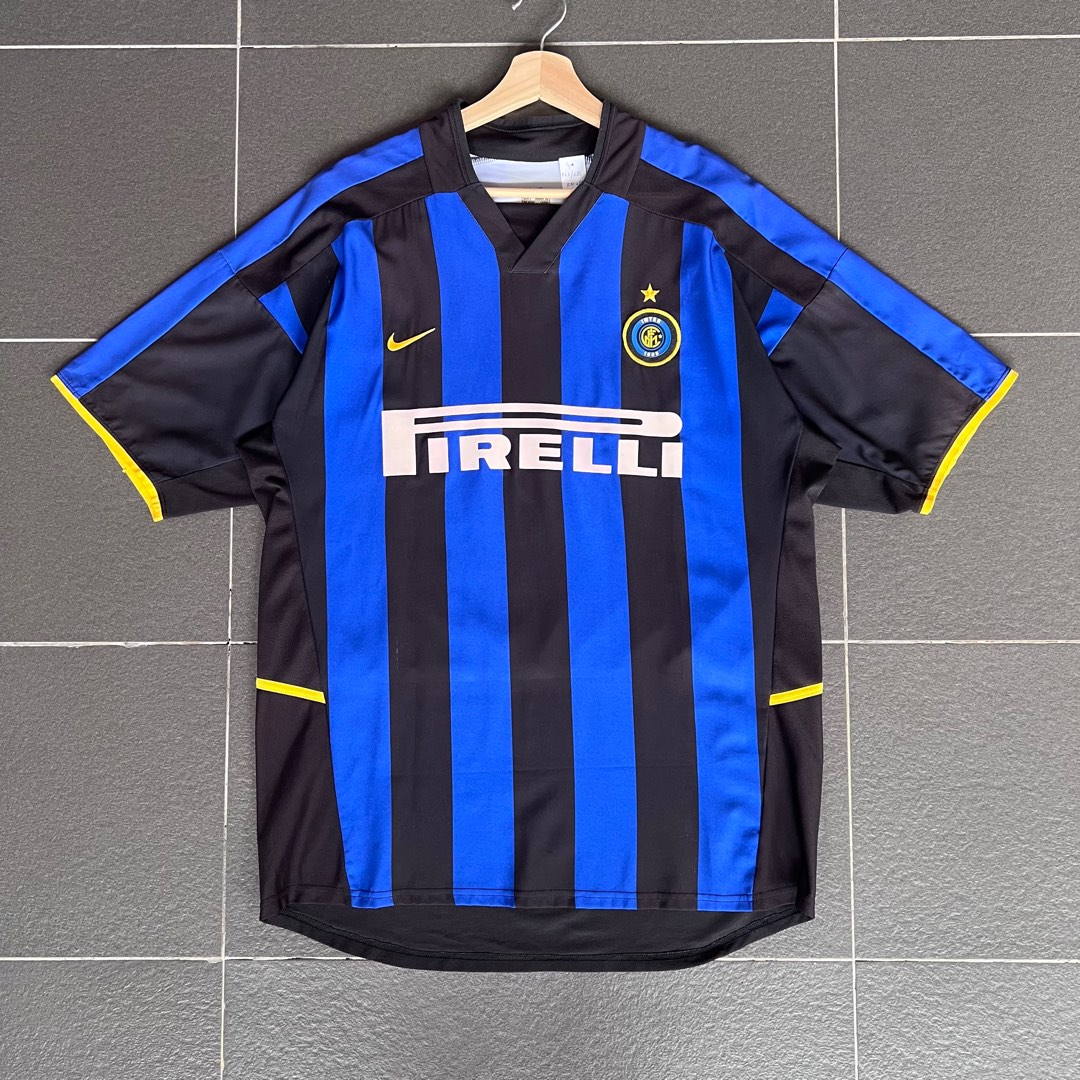 Jersey Inter Milan Home 02/03 Jersi #Batistuta 19, Men's Fashion ...