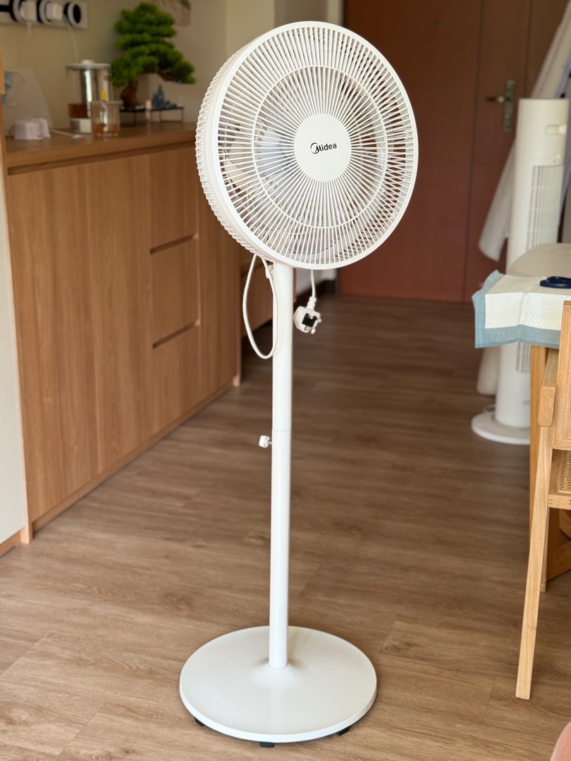 Midea Stand Fan, Furniture & Home Living, Lighting & Fans, Fans on ...