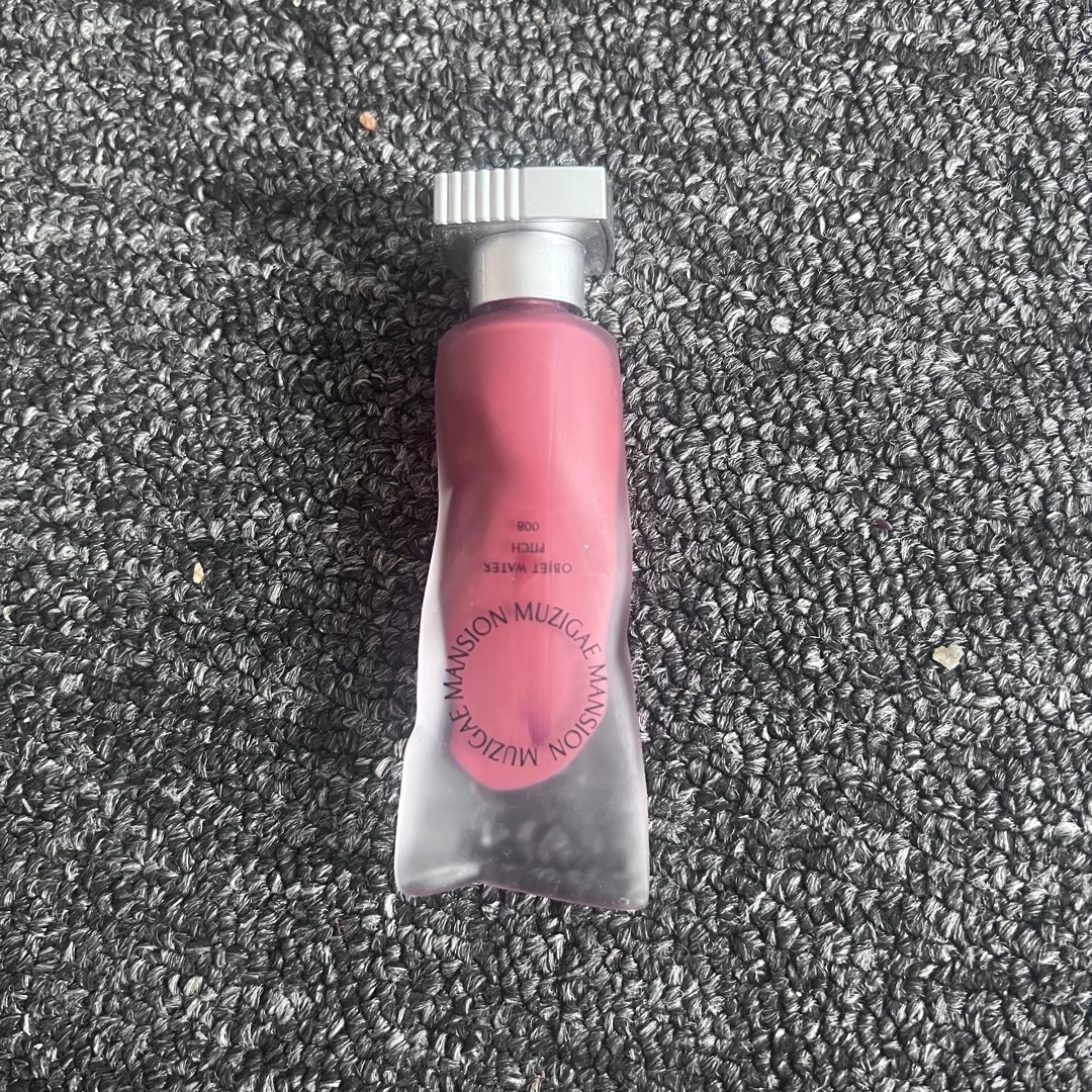 MUZIGAE MANSION Objet Water Shade Pitch, Kesehatan & Kecantikan, Rias Wajah di Carousell