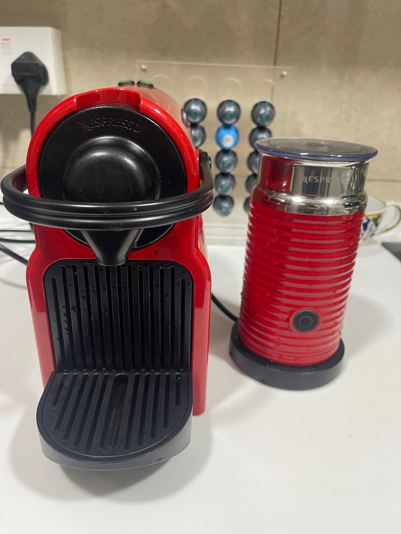 Nespresso Inissia Ruby Red Aeroccino set, TV & Home Appliances, Kitchen ...