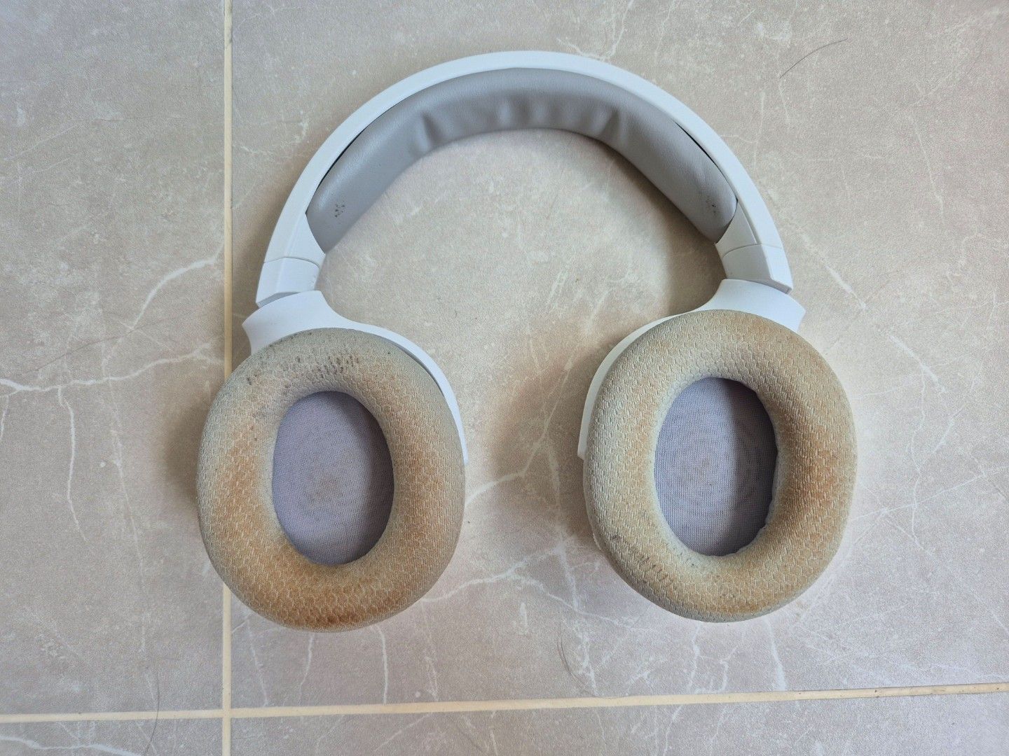 Razer Barracuda X Headphones, Audio, Headphones & Headsets on Carousell