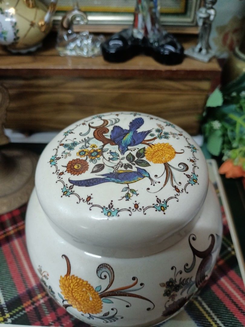 Sadler England 1940s ginger jar, Furniture & Home Living, Home Decor ...