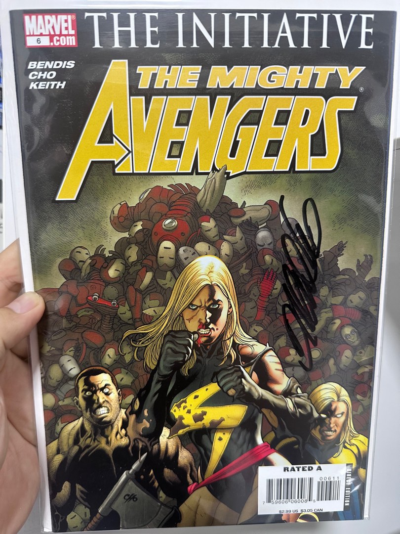 (Signed Artist) Mighty Avengers, Hobbies & Toys, Books & Magazines ...