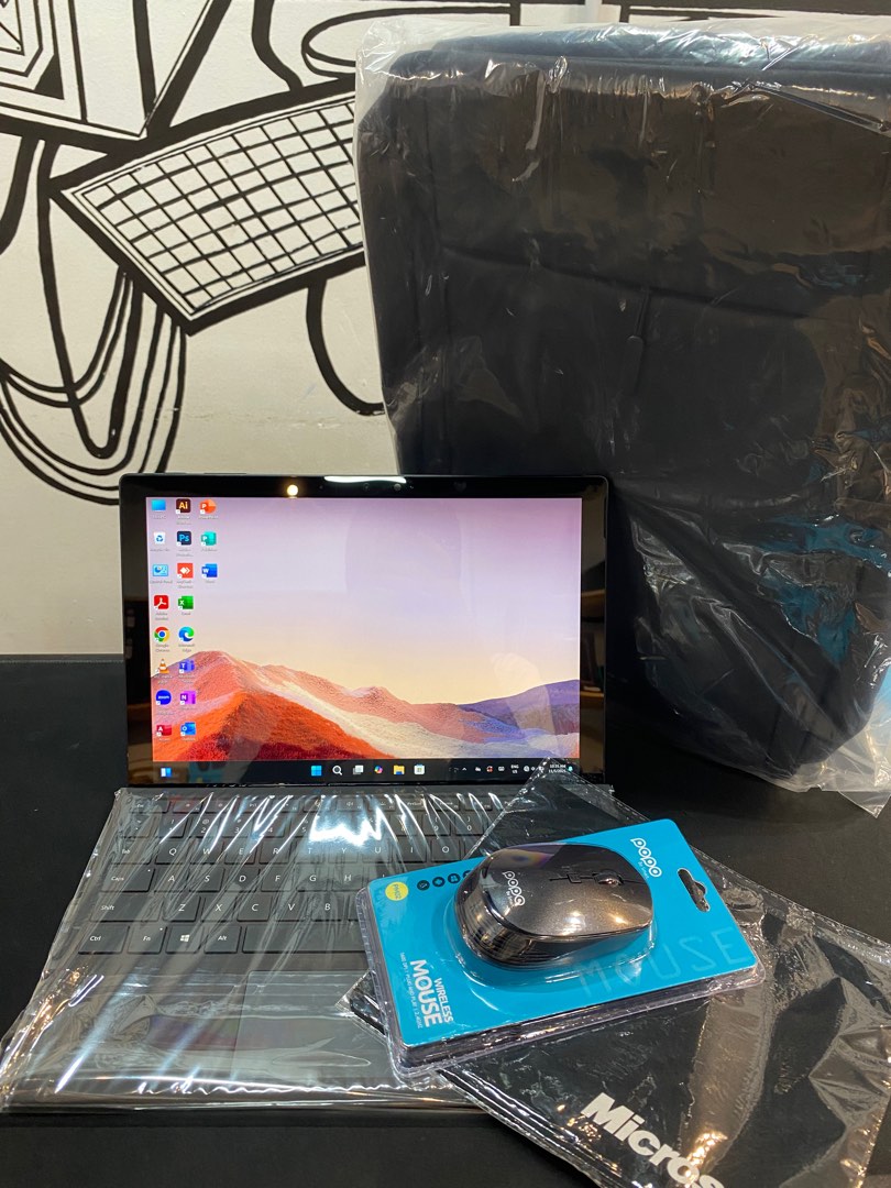 SURFACE PRO 7 BLACK 8/256 WITH KEYBOARD ORIGINAL, Computers & Tech ...
