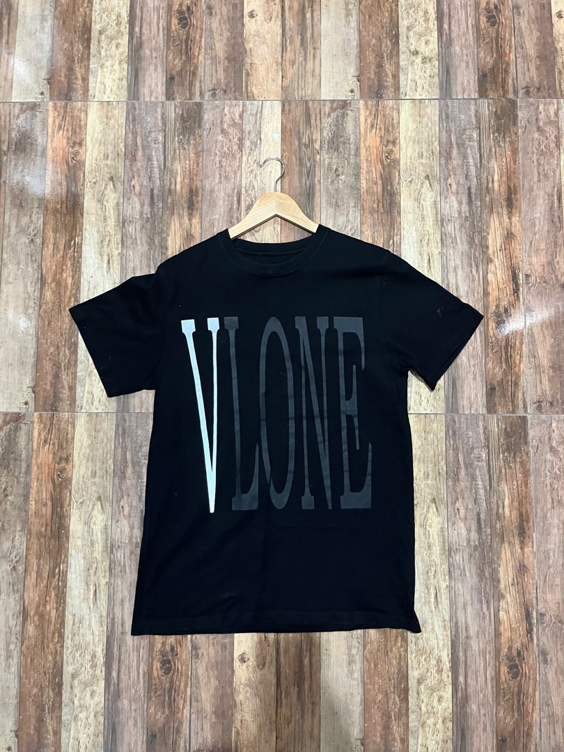Vlone reflectorize authenthic, Men's Fashion, Tops & Sets, Tshirts ...