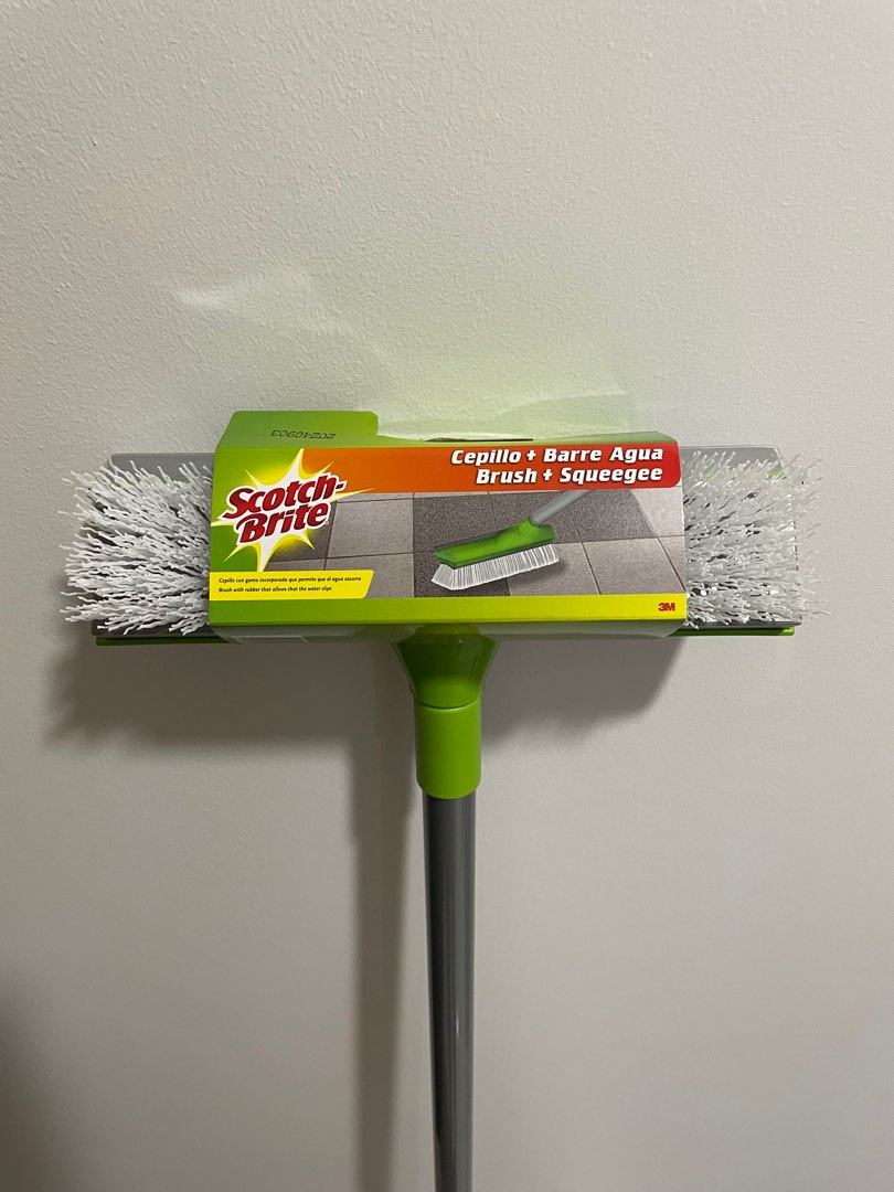 3M Scotch Brite Brush and Squeegee, Furniture & Home Living, Cleaning ...