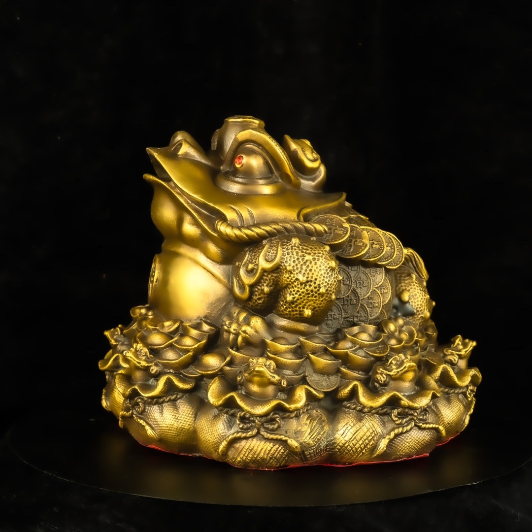 九子招财金蟾 Nine-child lucky toad, Hobbies & Toys, Memorabilia ...