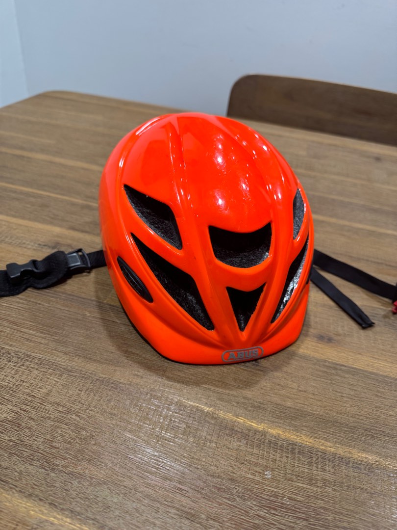 Abus kids bicycle helmet (hubble) original price $75, Sports Equipment ...