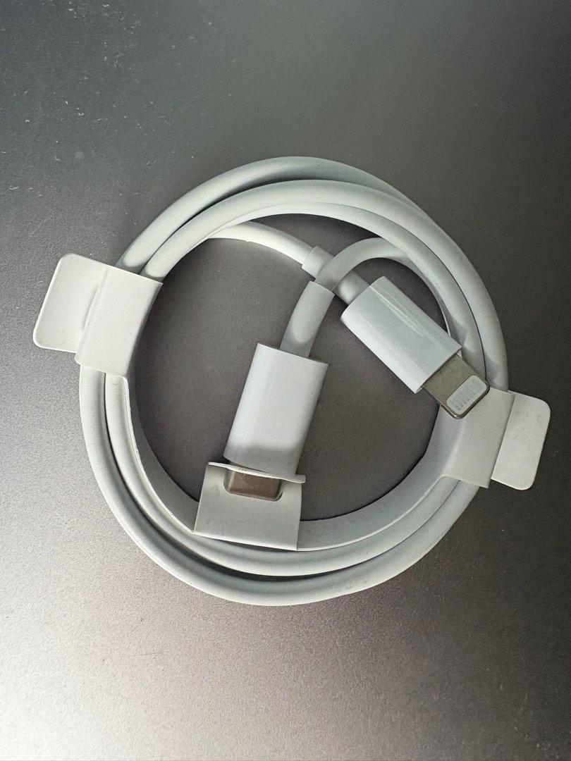 Apple Type C to Lightning Cable (Original), Mobile Phones & Gadgets ...
