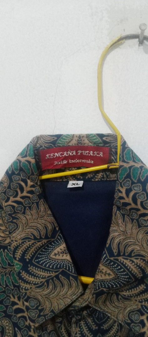 Batik Indonesia "Kencana Pusaka", Fesyen Pria, Pakaian , Lainnya di ...
