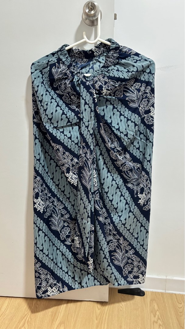 Kain Batik Pario Instant (Kain Only), Women's Fashion, Muslimah Fashion, Baju Kurung & sets on ...