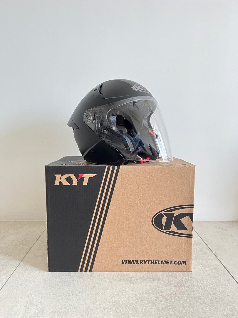KYT TTR Jet Matte Black, Everything Else, Others on Carousell