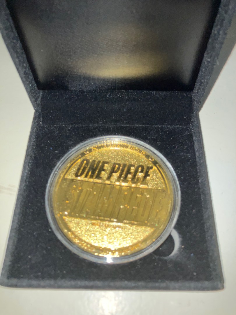 One Piece Stampede Gold Medallion, Hobbies & Toys, Memorabilia ...
