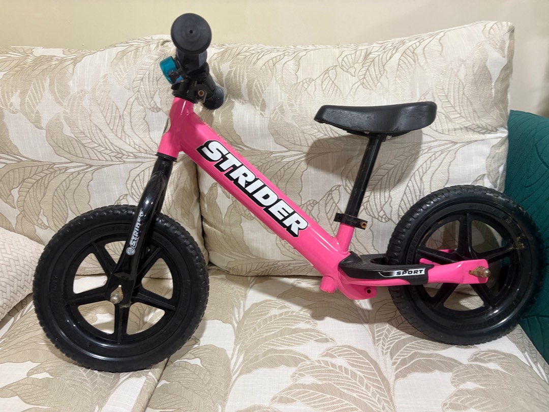 Strider pink, Sports Equipment, Bicycles & Parts, Bicycles on Carousell
